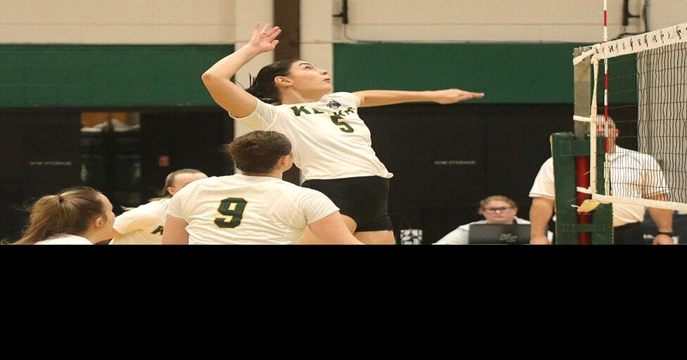 WOMEN'S VOLLEYBALL: Wolves set records, Knapp gets Player of the Week ...