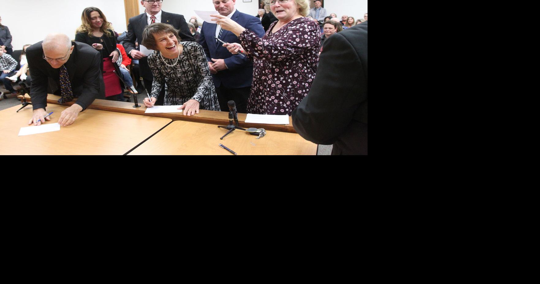 Photo gallery: Geneva Mayor and City Council swearing in | News ...