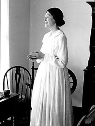 THEATER: In the words of Dickinson and Frost | News | fltimes.com