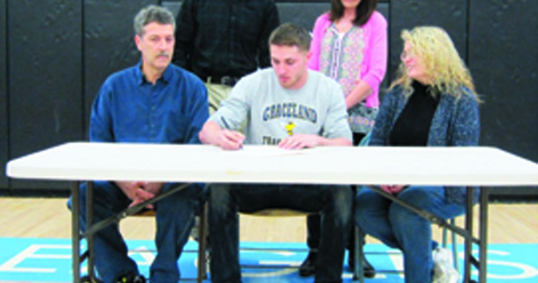 TRACK & FIELD: Midlakes' Farrell to compete for Graceland | Sports ...