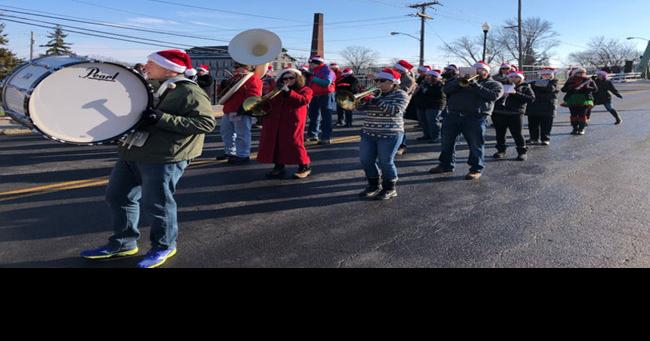 'Mediocre' marching band tuning up for Wonderful Life parade | News ...