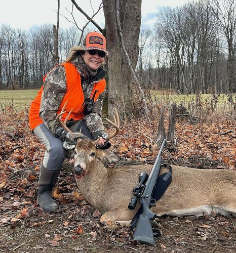 OUTDOORS: An 8-pointer, Happy Holidays from the LOC Derby and more ...