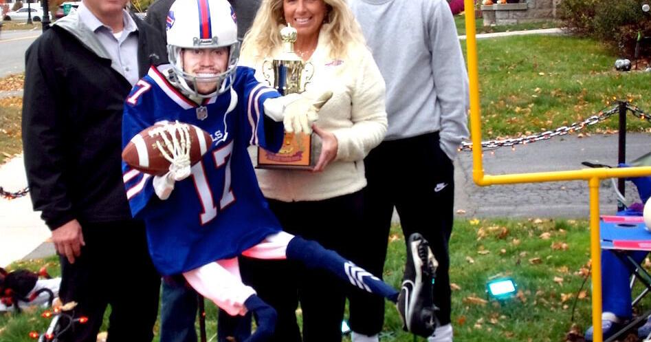The Buffalo Bills ruled in Lisa Herman’s front yard | News | fltimes.com