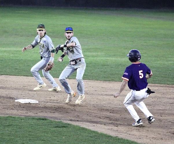 COLLEGIATE BASEBALL: Statesmen storm back against Wolves | Sports ...