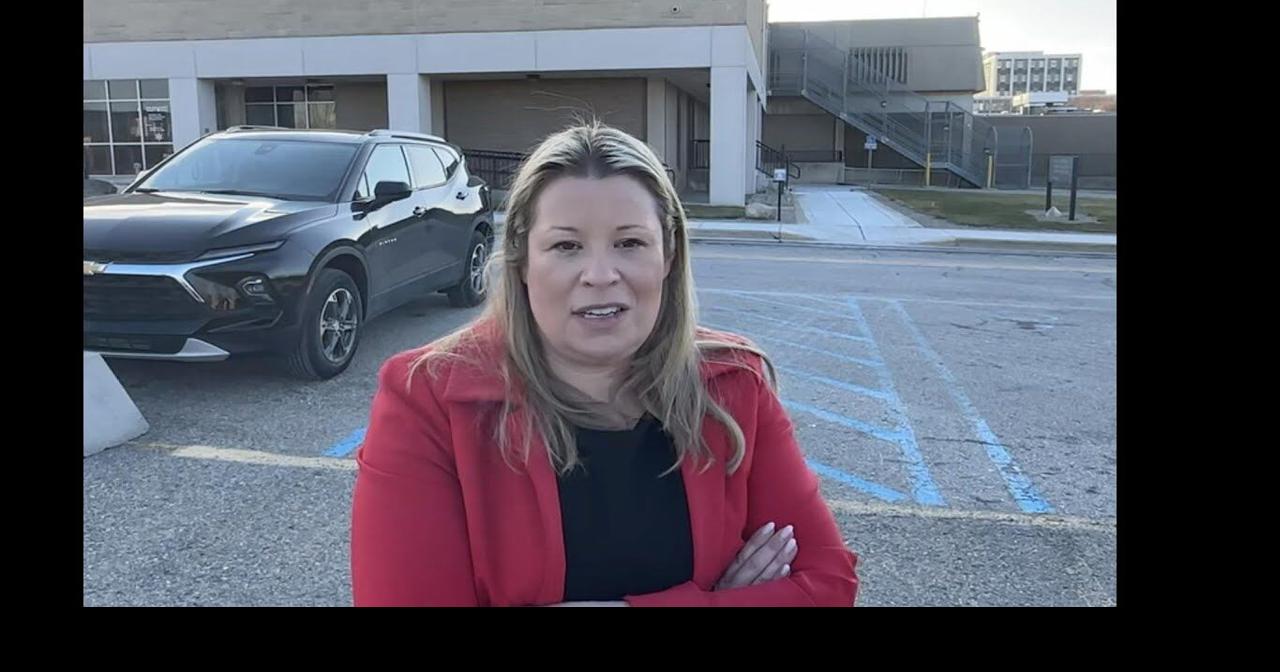 Pro-Trump lawyer Stefanie Lambert turns herself in on outstanding ...