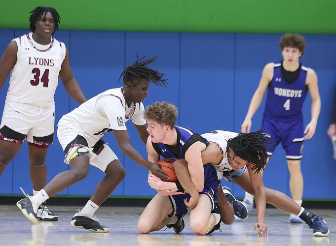 BOYS BASKETBALL: Lyons rockets past Honeoye in fourth quarter | Sports ...