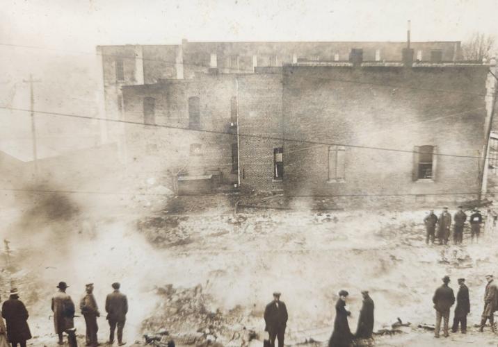 LOOKING BACK: Dundee’s Greatest Fire: The Destruction of the Murdock ...