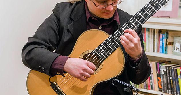 AROUND THE LAKES: Roth opens ’25-26 Musical Moments Sept. 5 at Geneva ...