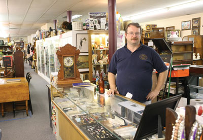BUSINESS OF THE WEEK: Geneva Antique Co-Op | News | fltimes.com