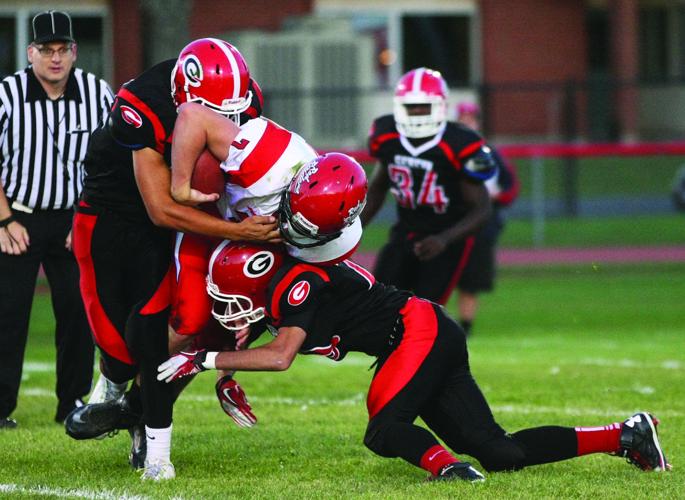 HS FOOTBALL: Panthers roll to win over Pal-Mac | Sports | fltimes.com
