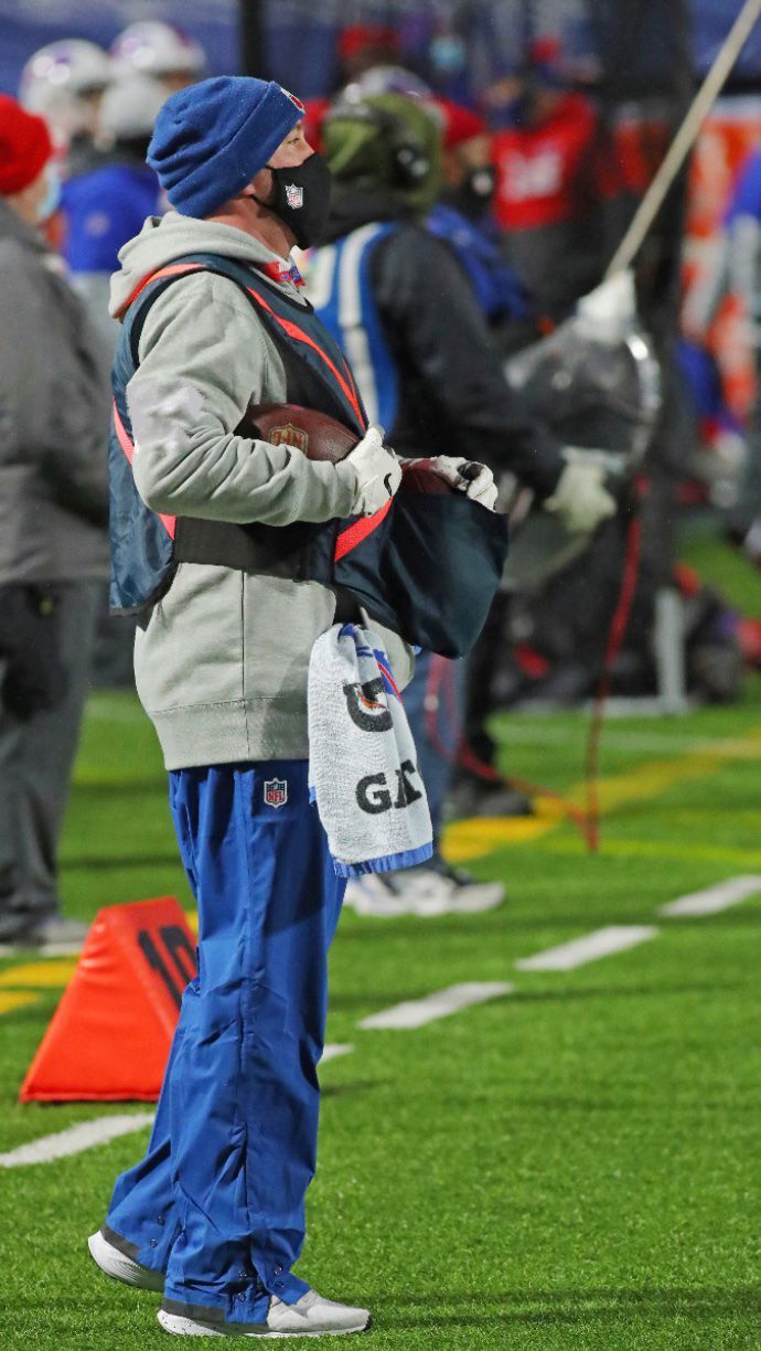 FOOTBALL: Geneva's Preston Teague and fellow Hobart graduate Ryan Moore ...