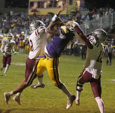 HIGH SCHOOL FOOTBALL: Clyde-Savannah, Newark/Marion go toe to toe ...