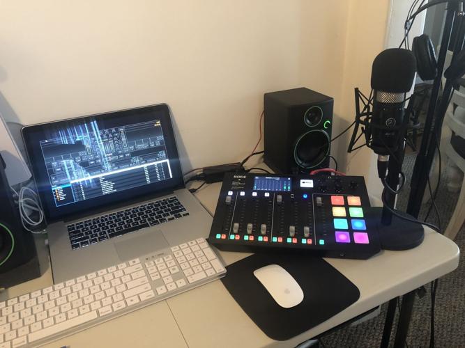 Live from Geneva, it's 'Brooklyn Mike' | News | fltimes.com