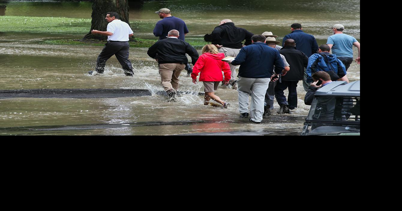 Governor visits flood-ravaged Lodi, offers state help | News | fltimes.com