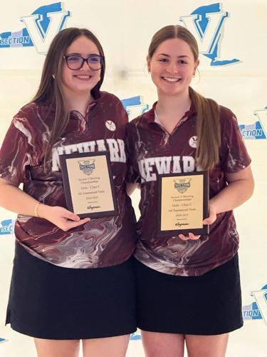 GIRLS SECTIONAL BOWLING: Midlakes wins Class C sectional title led by ...