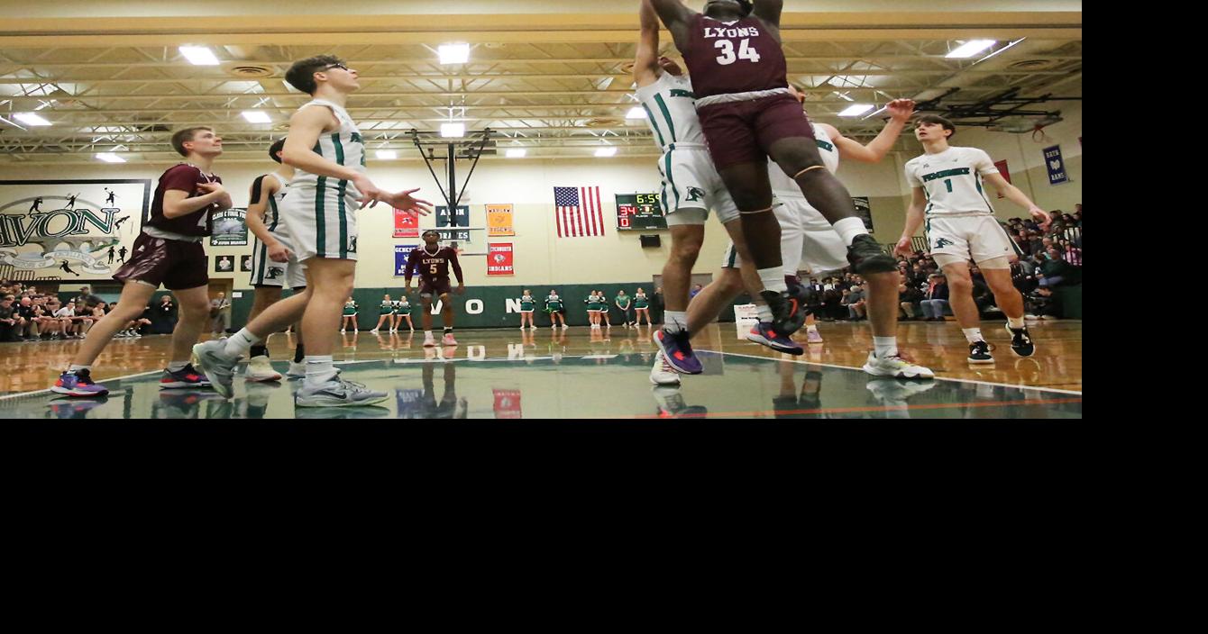 BOYS BASKETBALL: Lyons defeats Pembroke to advance to the Far West ...