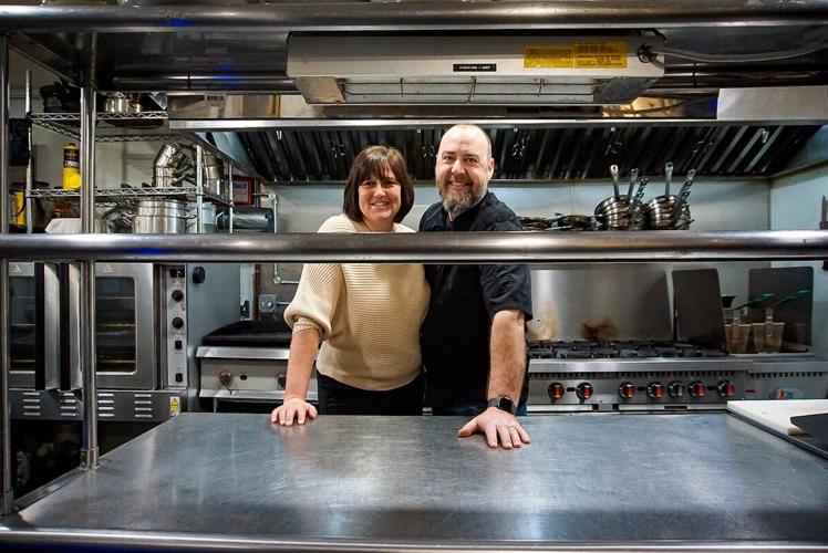 Dean Lane serves up a special culinary experience | Business | fltimes.com