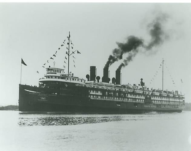 LOOKING BACK: Remembering WWII's Corn Belt Fleet | Lifestyle | fltimes.com