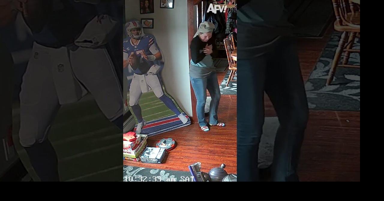Proof that vacuums are too loud 😂 | | fltimes.com