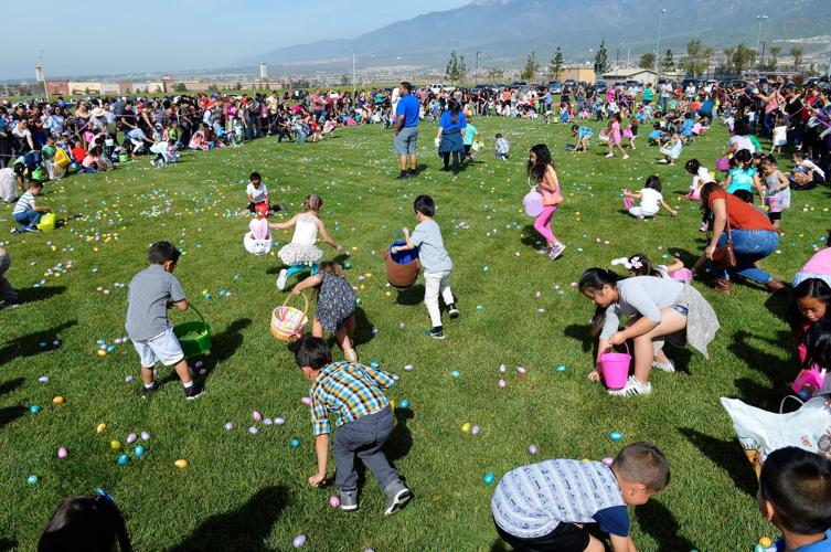 Thousands of residents have fun during Easter egg hunts in Fontana; see ...