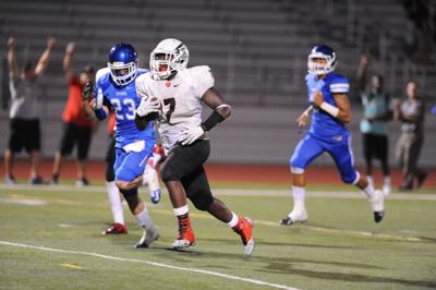 Etiwanda football team crushes Rialto, 46-0; see video highlights ...