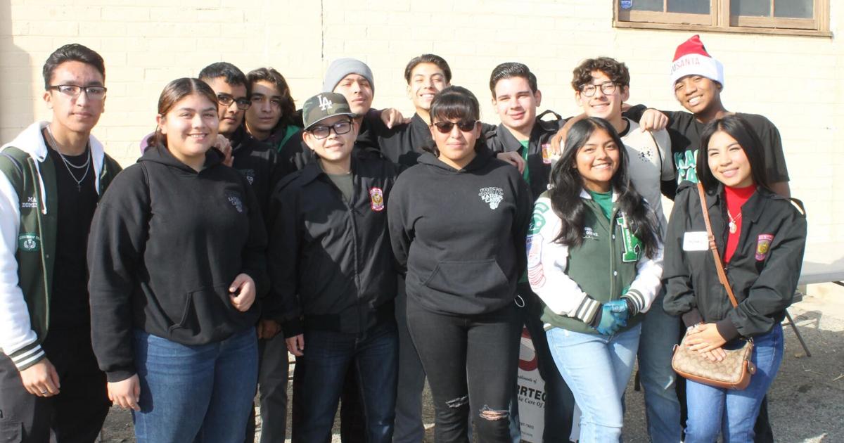 Kaiser High School s JROTC Students Serve Their Community At CityLink kaiser-high-school-s-jrotc-students-serve-their-community-at-citylink