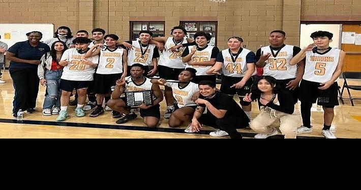 Birch High School basketball team celebrates its return to intramural ...