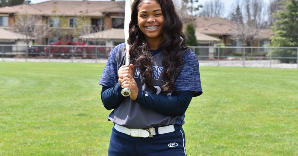Summit senior Kayla Thomas receives softball scholarship | Sports ...