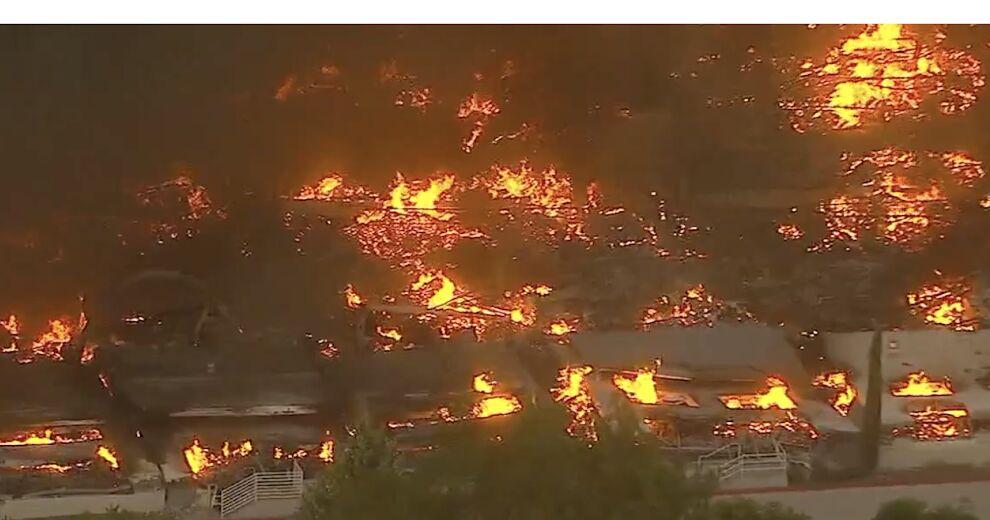 Huge fire engulfs warehouse in Redlands | Inland Empire News ...