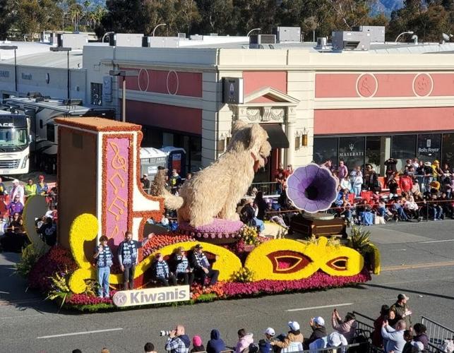 Students from Fontana help Kiwanis International win award for float at ...