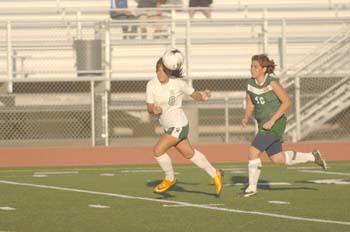 Kaiser soccer girls achieve five straight shutout victories; see video ...