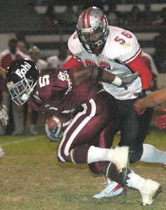 Fontana's David Dash churns for yardage. | Sports | fontanaheraldnews.com