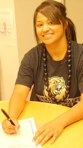 Kaiser's Sinohui gets scholarship | Sports | fontanaheraldnews.com