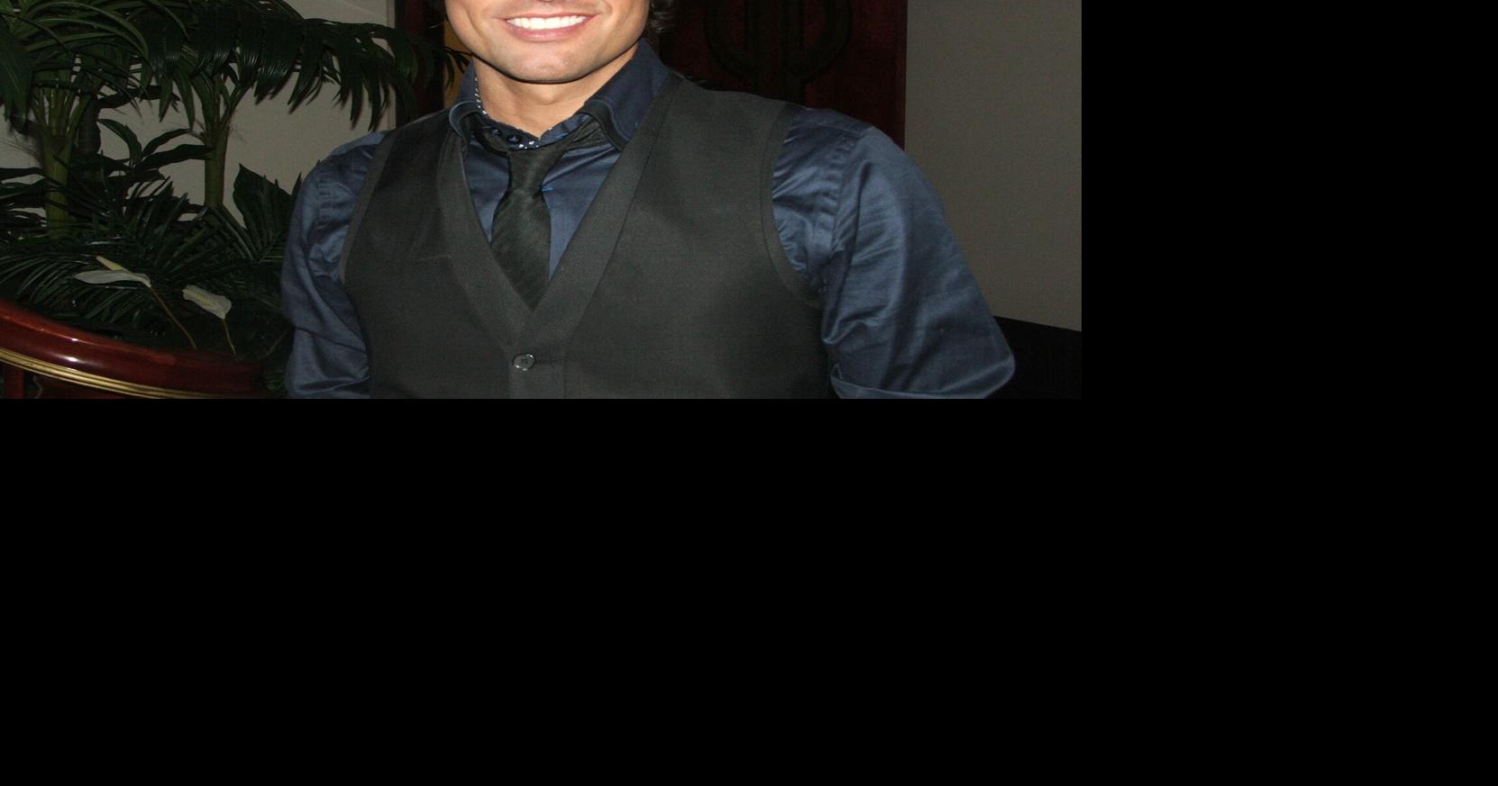 Fontana's Center Stage Theater will reopen with Broadway star and Fohi ...