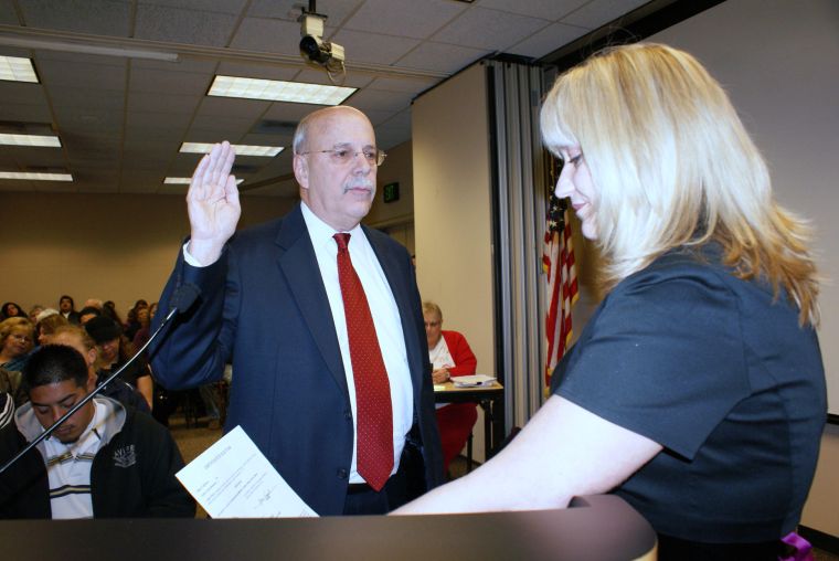 Acquanetta Warren announces her plans for the city after taking oath as ...