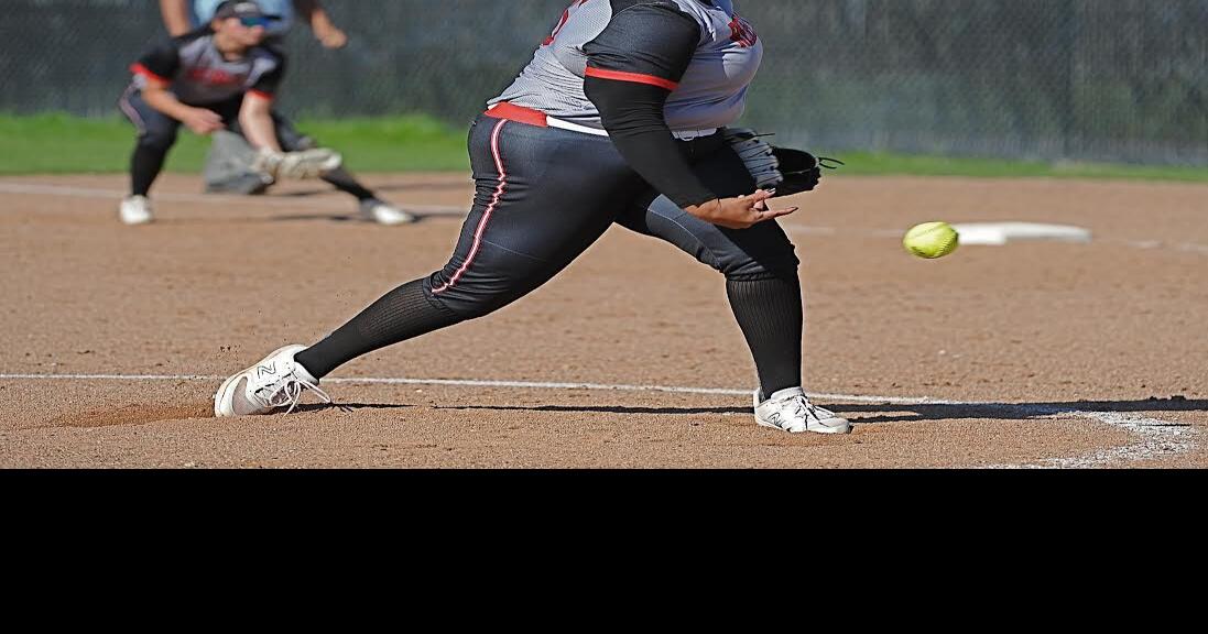 Miller softball team runs past Rubidoux, 9-4, to stay in first place in ...