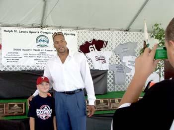 Former Fohi basketball star Sean Rooks dies at age 46 | Sports ...