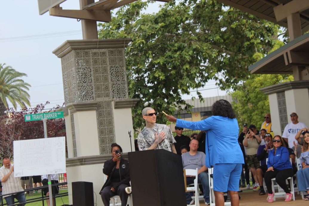 Travis Barker gets key to the city | News | fontanaheraldnews.com