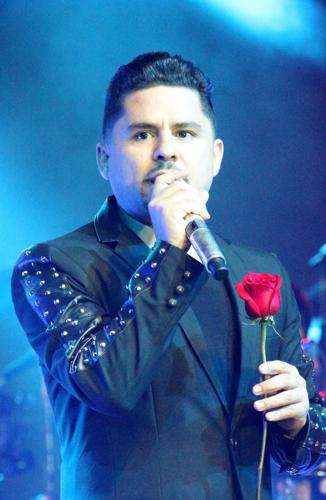 larry hernandez