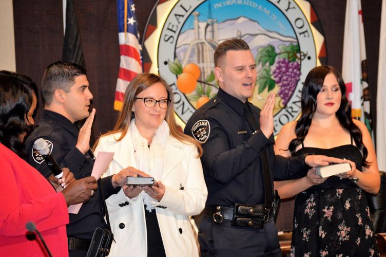 New Fontana Police Department officers are sworn in during City Council ...