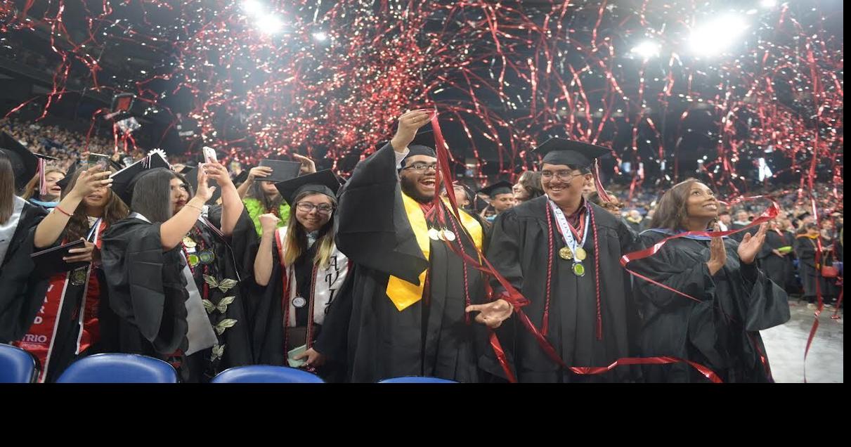 Miller seniors celebrate during graduation ceremomy | News ...