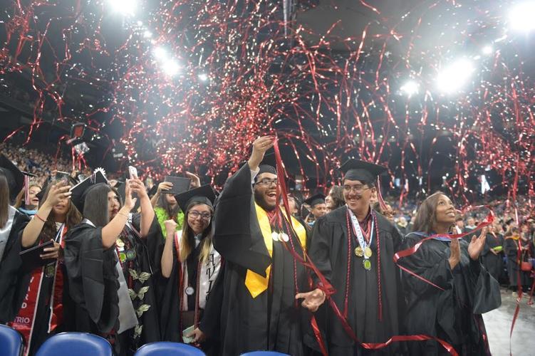 Miller seniors celebrate during graduation ceremomy | News ...