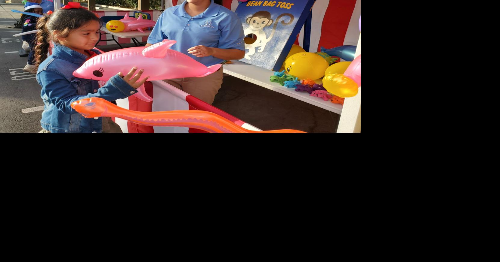 Helpful Honda people spread holiday joy during event in Bloomington ...