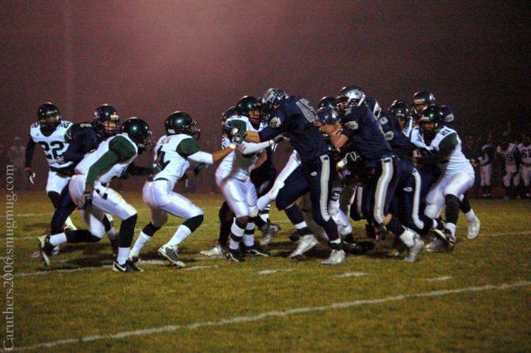 Offensive linemen help lead Kaiser football team into CIF semifinals ...