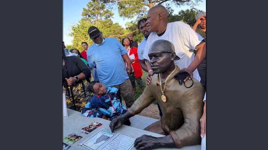 A “Conversation with George” Statue Unveiled at Tom Bass Regional Park ...