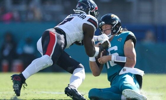 Texans vs. Jaguars: The Brawl That Shook Thanksgiving Weekend | Sports | forwardtimes.com