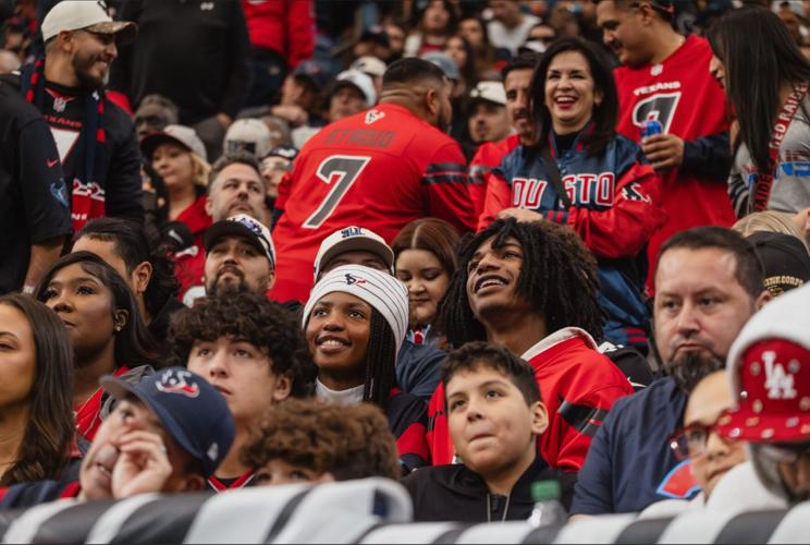 TEXANS DEEP DIVE: Texans’ Offense Finds Its Stride at the Perfect Time ...