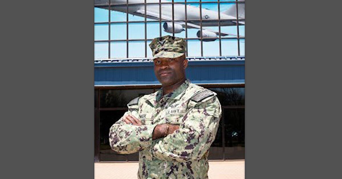 Sailor from Houston Supports U.S. Navy’s “Take Charge and Move Out ...