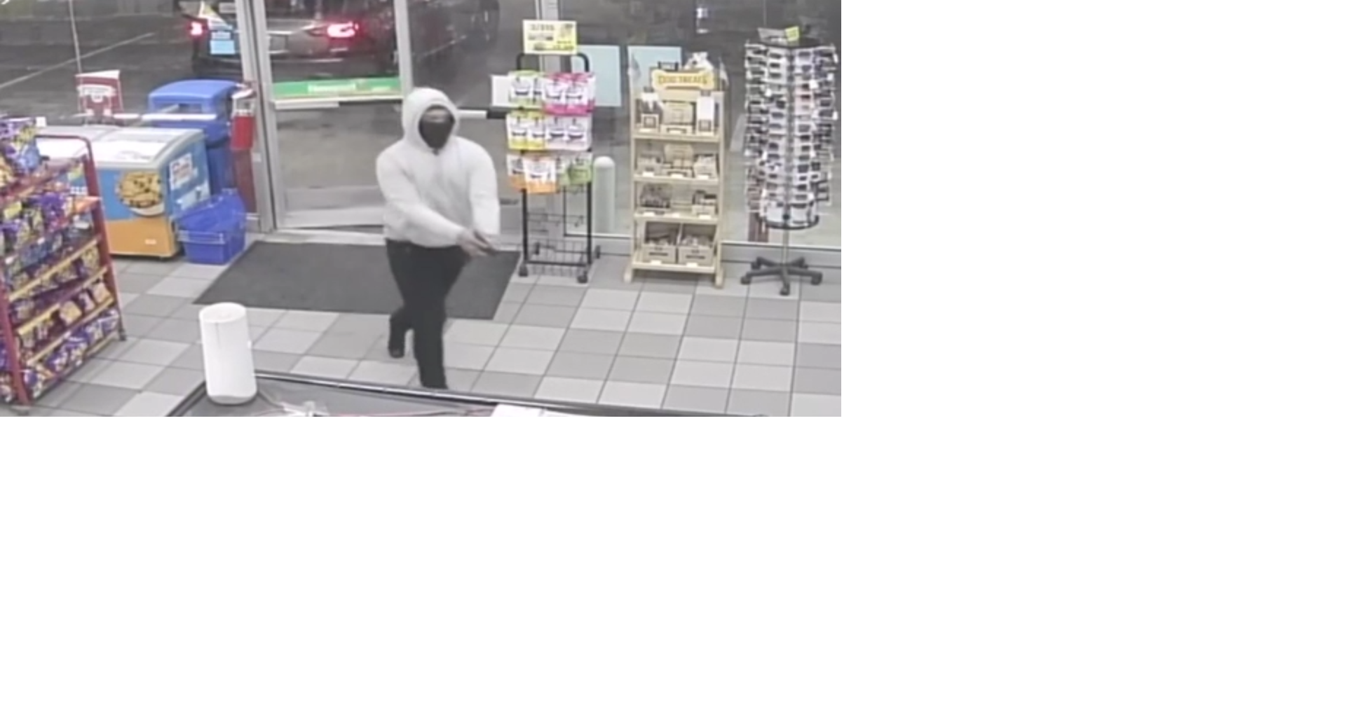 Two men rob Hickory Hill Exxon at gunpoint, MPD says | News ...