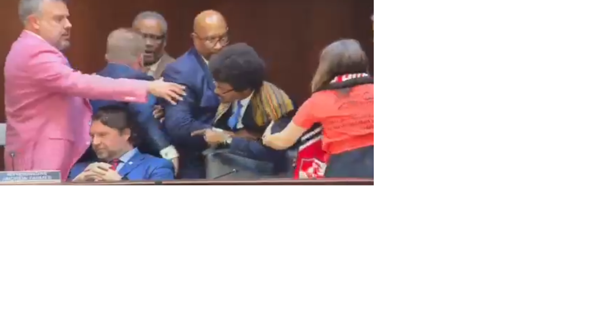 Justin J. Pearson confronts fellow Tennessee State Representative in ...